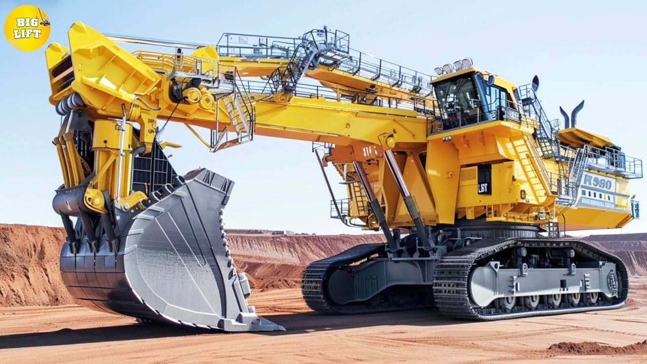 500 Expensive Heavy Equipment Are Operating At A Crazy Level - YouTube