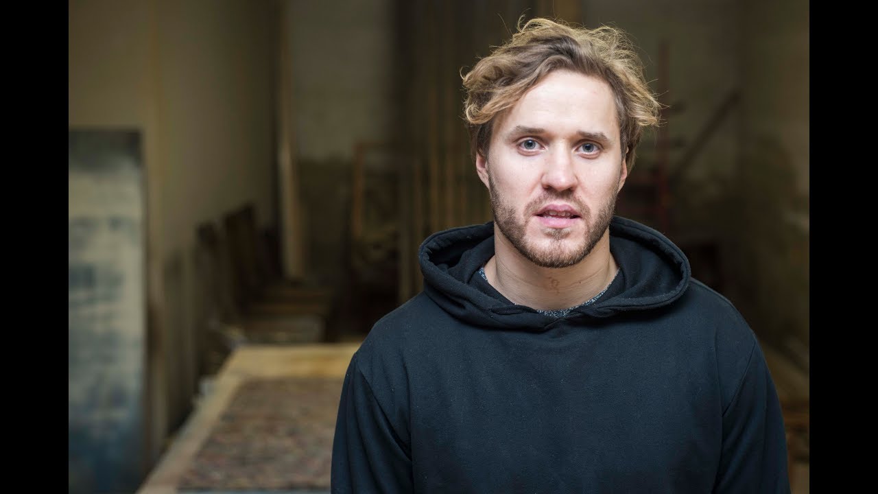 TUESI.LV | Edgars Balodis - restaurē un izgatavo mēbeles - YouTube