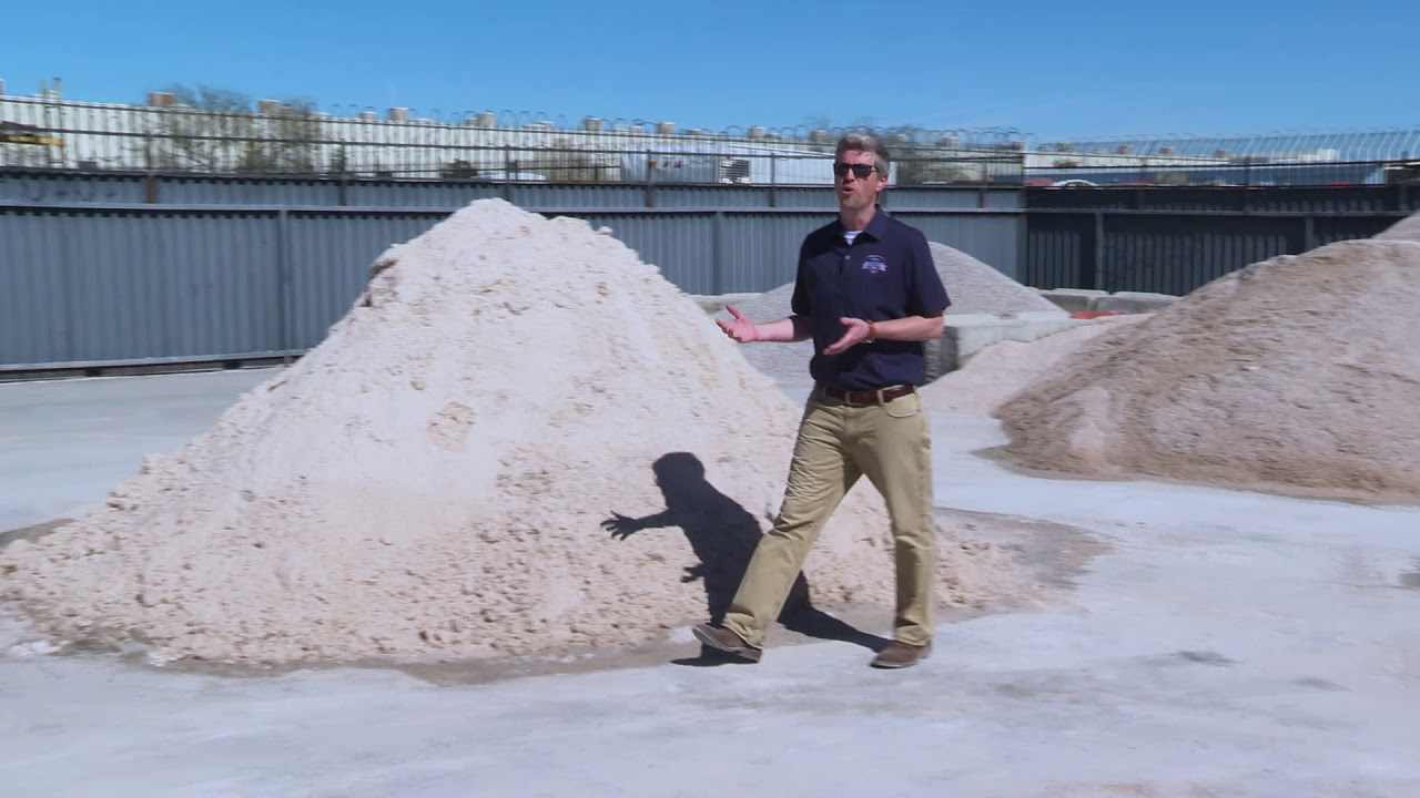 How To Bag Wet Sand by The Sandbag Store® - YouTube