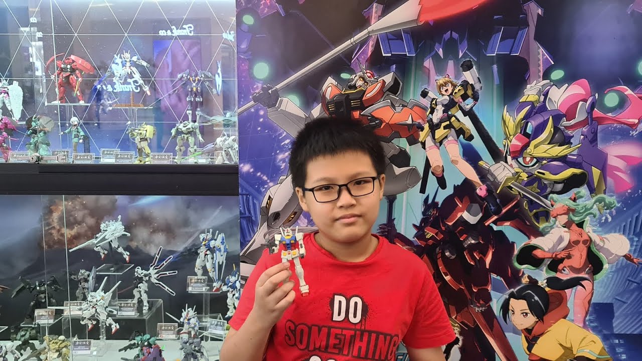 Gundam RX-78-2 Caravan Kit Workshop - YouTube