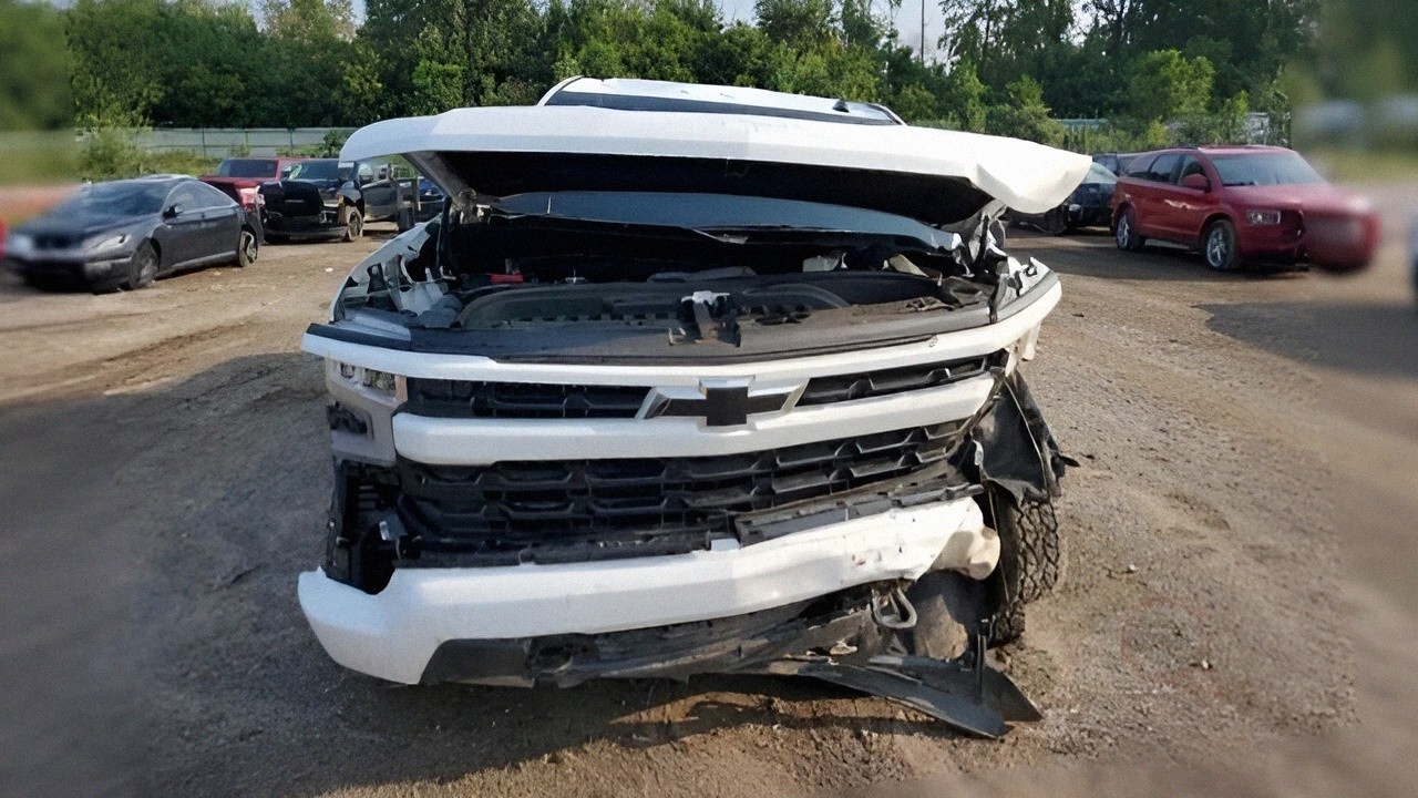 Chevrolet Repair for $3,000 / Restoration of a Pickup truck after an ...
