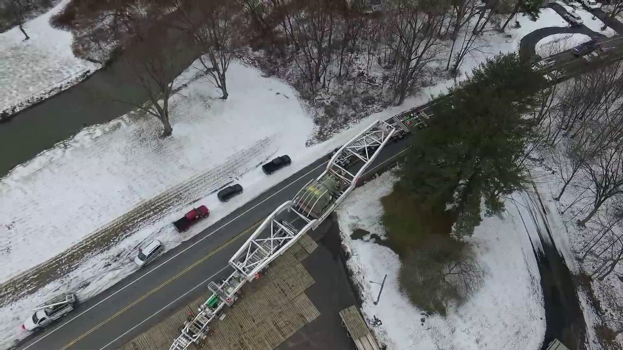 Edwards Moving & Rigging - YouTube