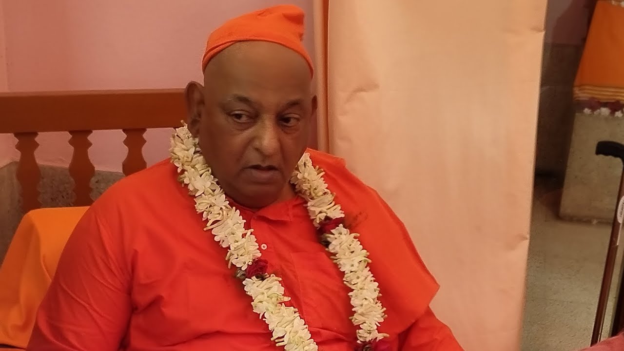 Srimat Sw. Divyananda Maharaj Ji At Nasigram Sri Ramkrishna Ashram ...