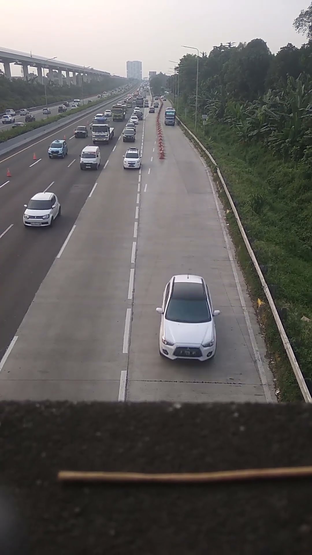 terpantau mobil TCI di tol Jagorawi km 11 kota Jaktim basuri - YouTube