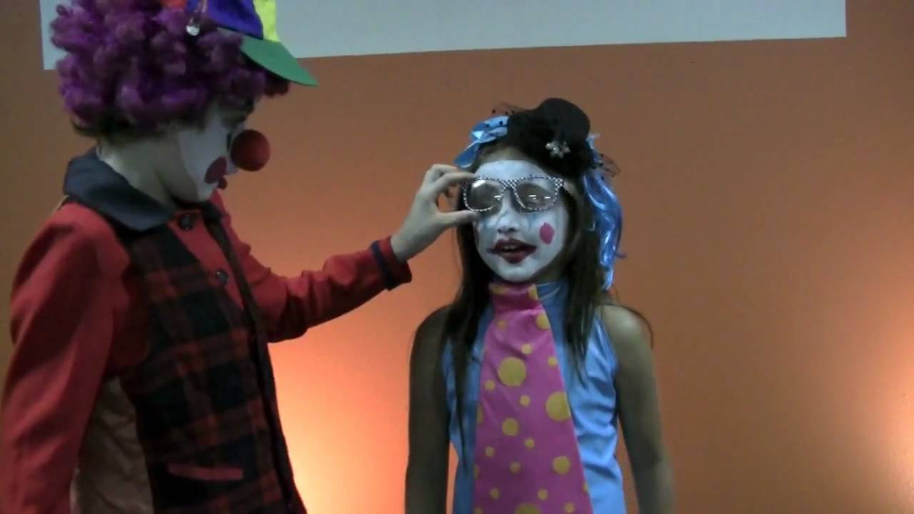 Theatrikids' Clown College Commercial - YouTube