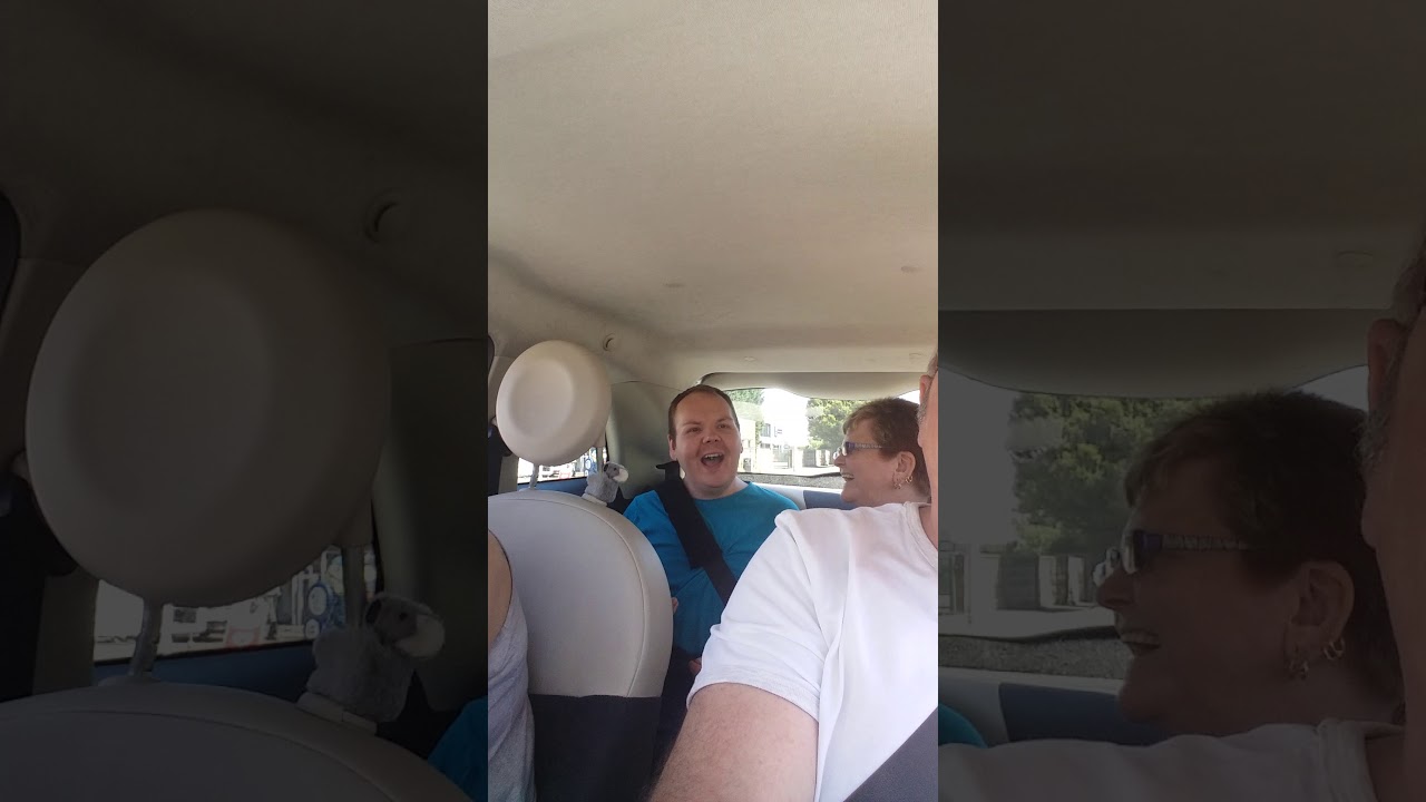 Car dance - YouTube