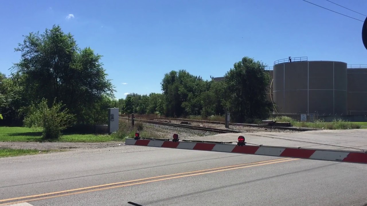 Local CSX in Indianapolis - YouTube
