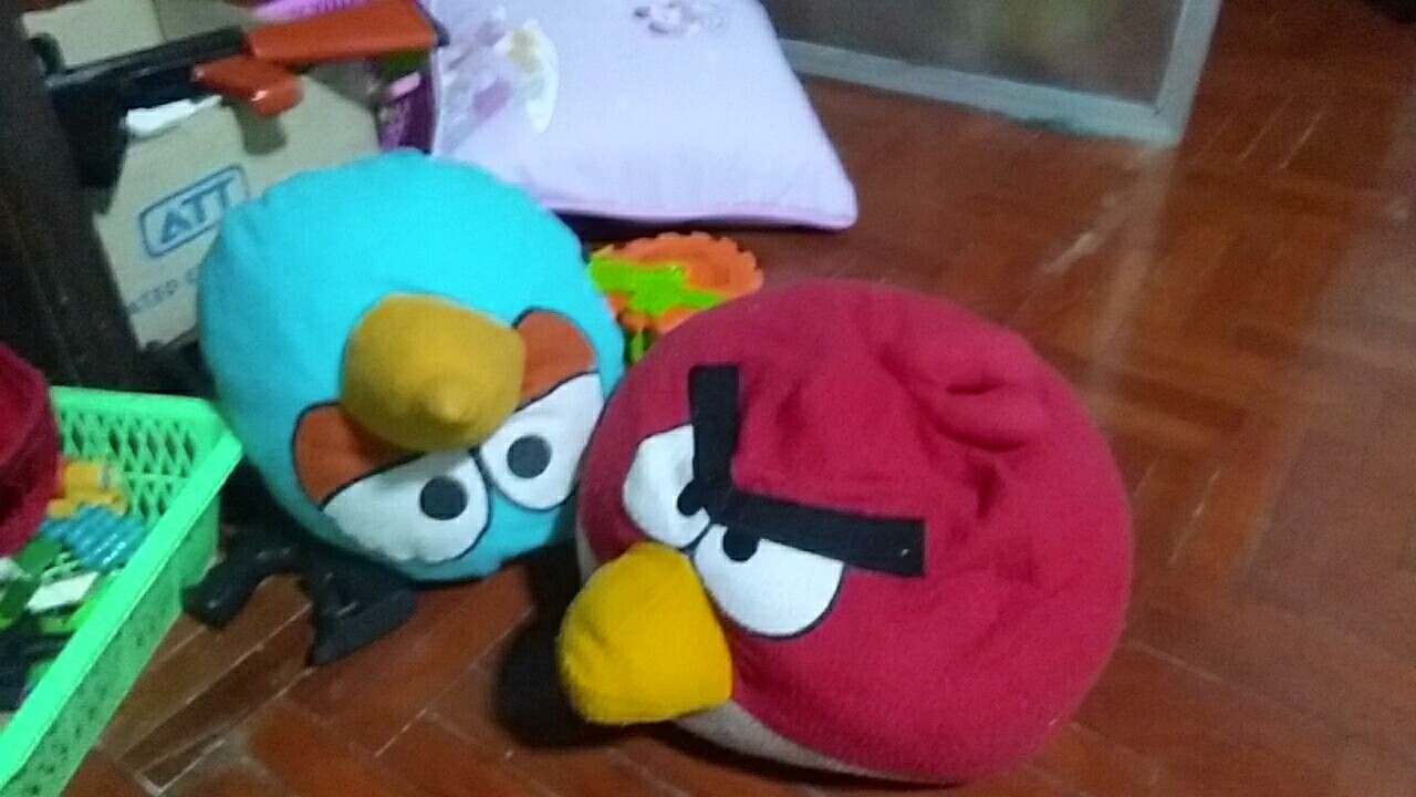 angry bird shooting trailer stop motion - YouTube