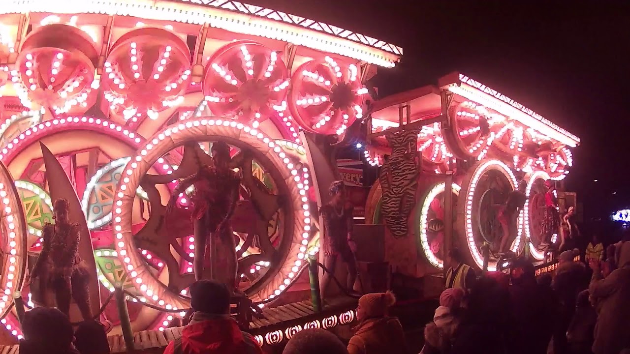 Wells Carnival 2019 - Renegades C.C. 'Anyanwu' - YouTube