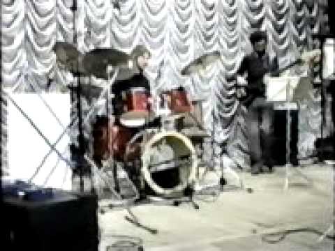 Fifth corner. "Samurai Samba" by Yellow Jackets - YouTube