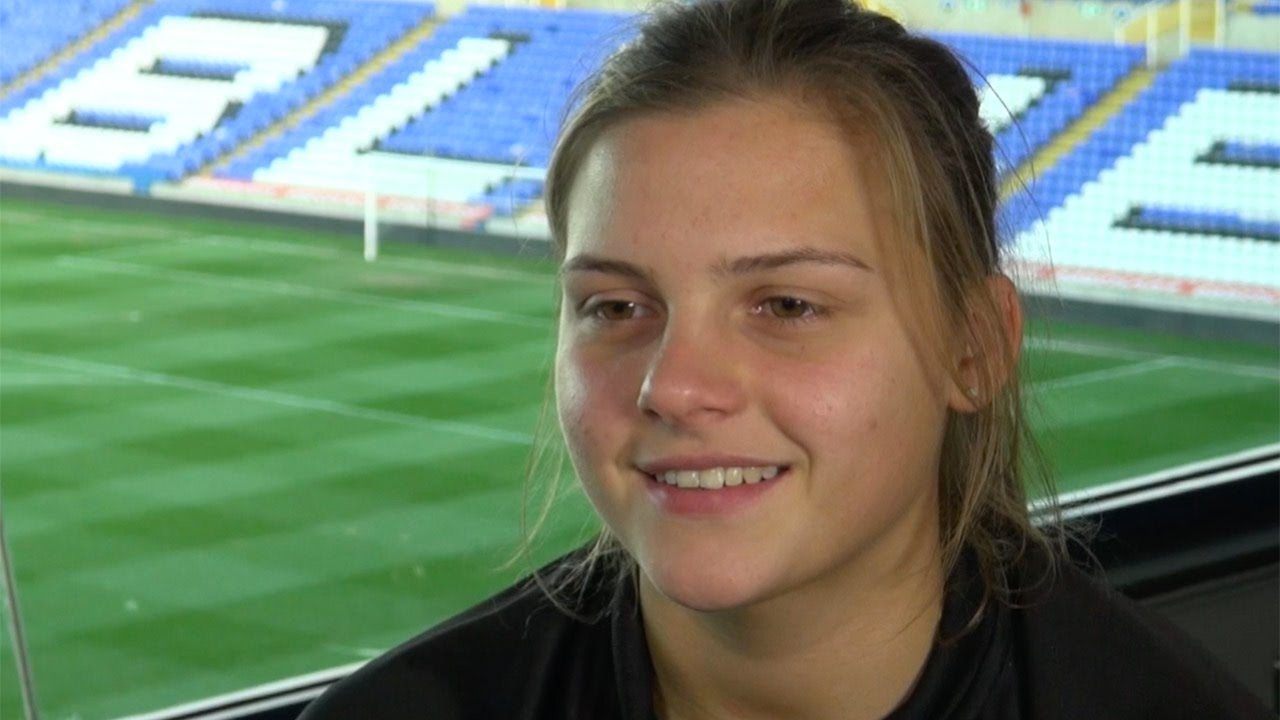 INTERVIEW | Sarah Mayling signs for Blues Ladies - YouTube