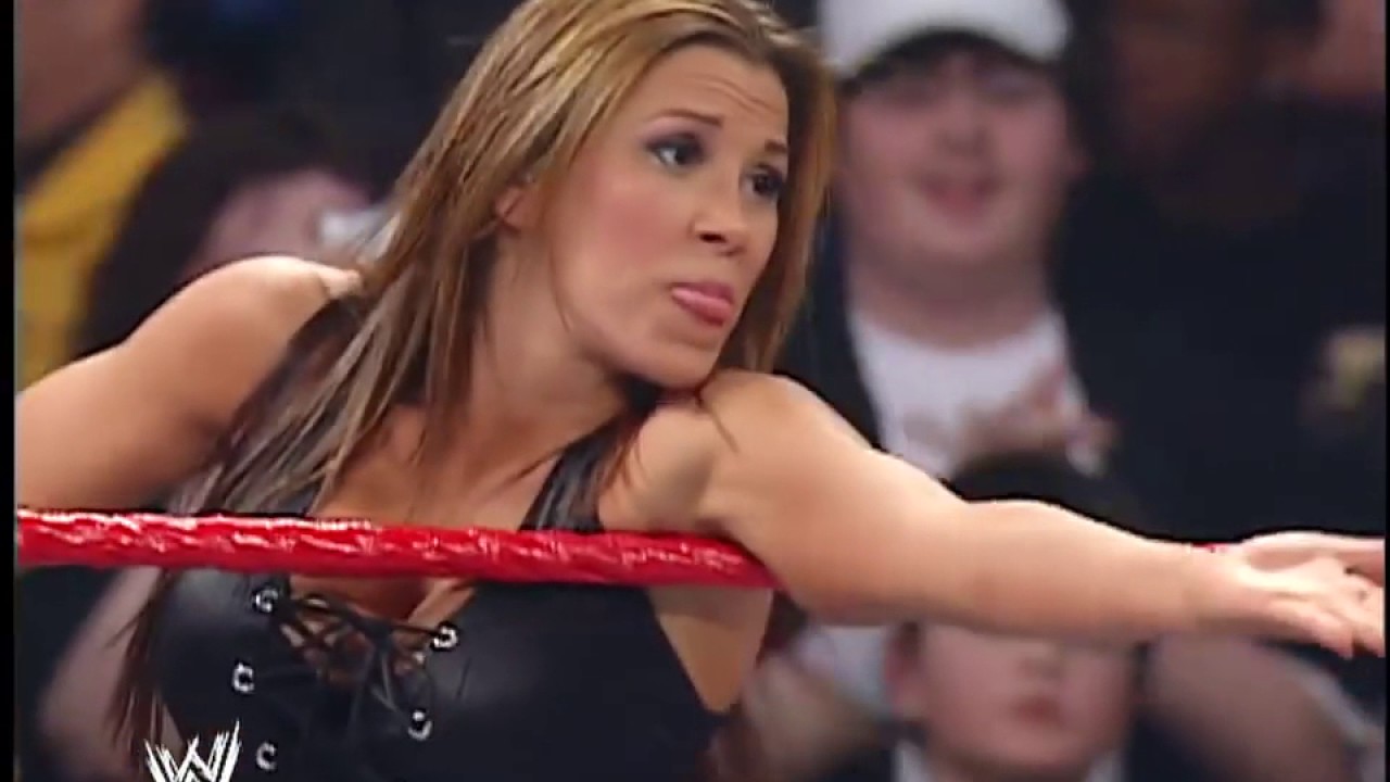 WWE RAW 09/04/2007 │Mickie James & Candice Michelle vs Victoria ...