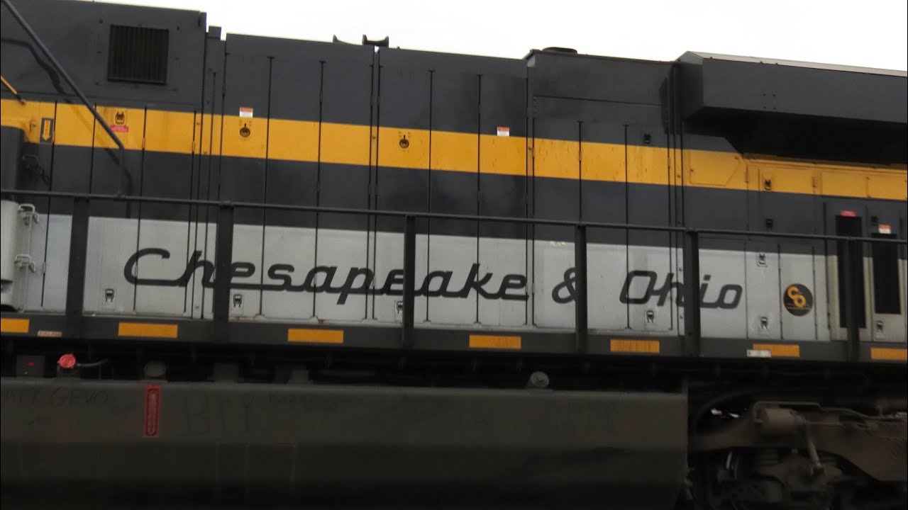 CSX Chesapeake and Ohio Heritage unit!! Pre-Vandalism! CSX 1869 acts as ...