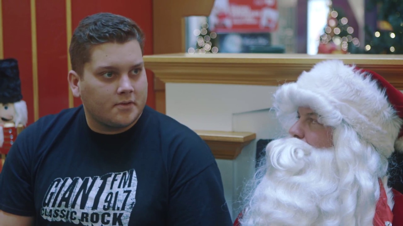 GIANT FM gives back with 12 DAYS OF CHRISTMAS GIVING! - YouTube