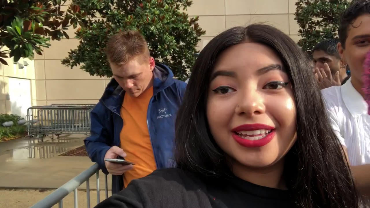 THE HIGH AS HOPE TOUR VLOG 2019 - YouTube