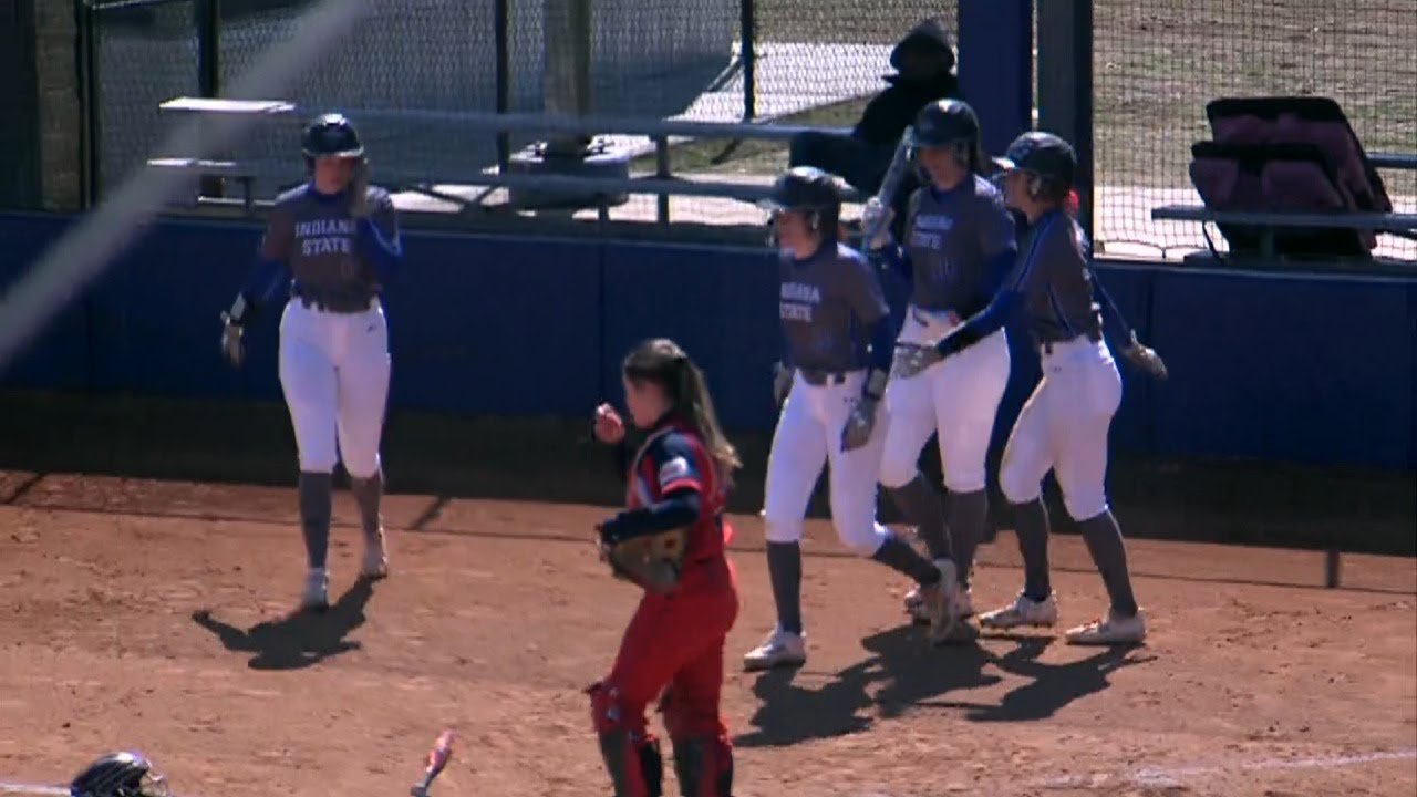 ISU Softball Sweeps UIC - YouTube