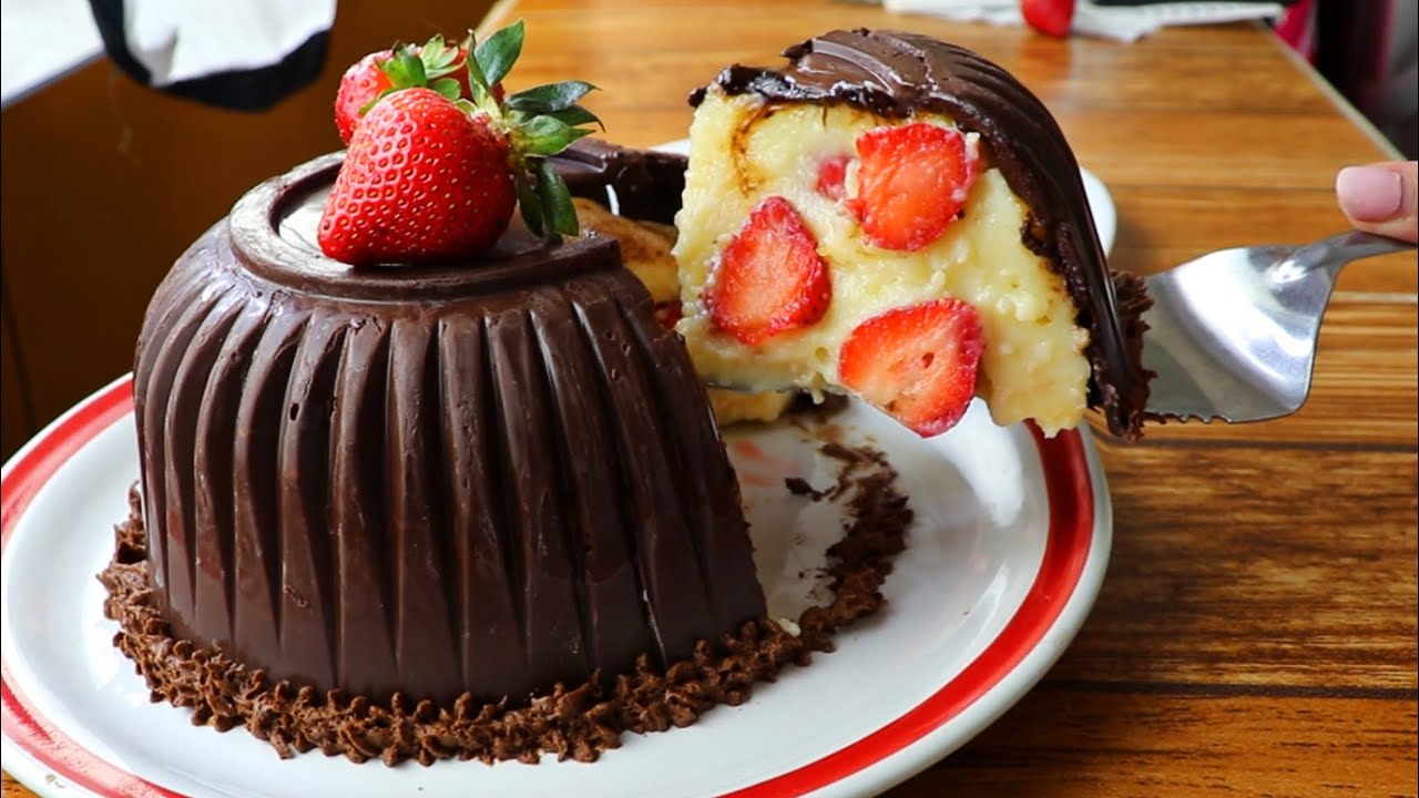 Postre de CHOCOLATE Y FRESAS 🍓 postre SIN HORNO muy fácil - YouTube