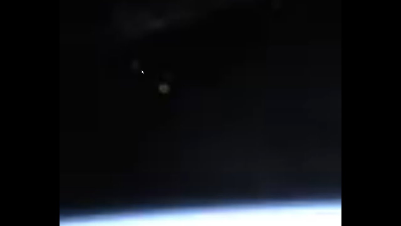 ISS USTREAM Anomaly Planetoid Appears 04 27 2016 2 30pm EDT - YouTube