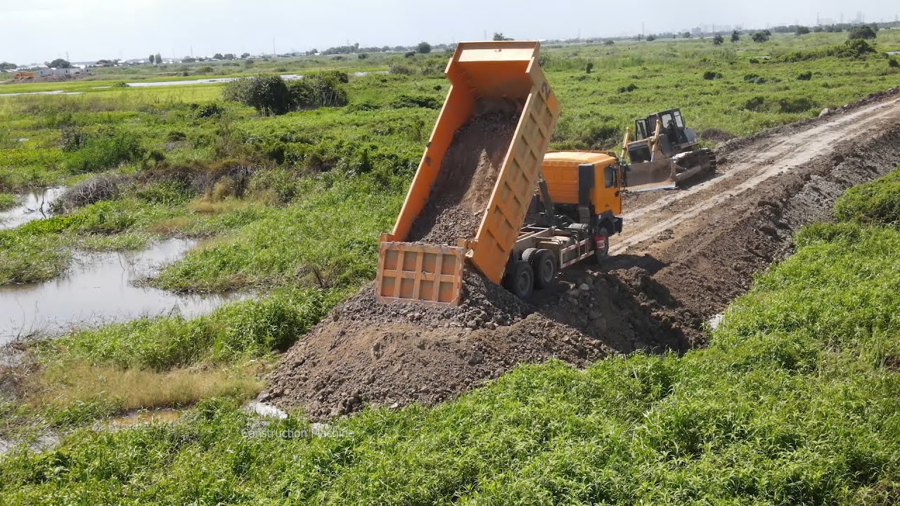 Best Wonderful Action Showing Making Long Road, Super Bulldozer Pushing ...