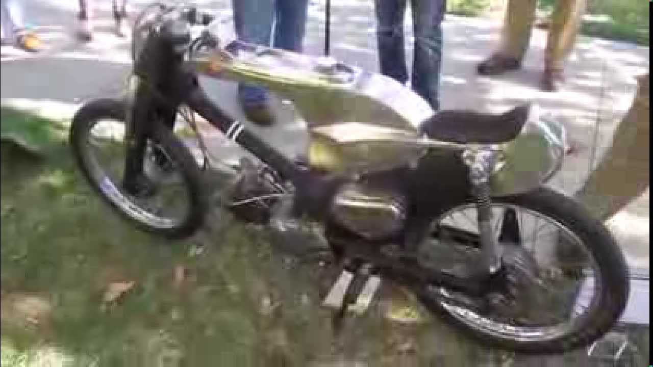 1965 HONDA CT 105 at CAR CLASSIC 2013 - YouTube
