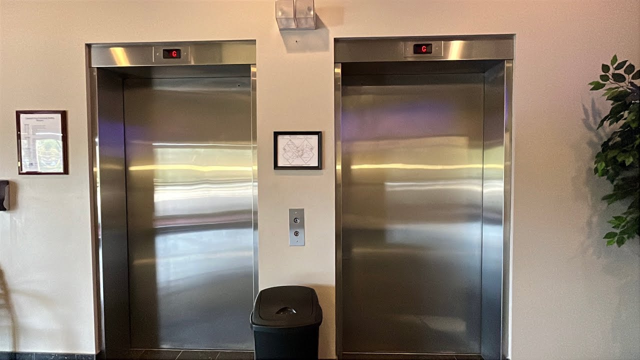 Retro Northern Elevators at a Professional Building in Uxbridge Ontario ...