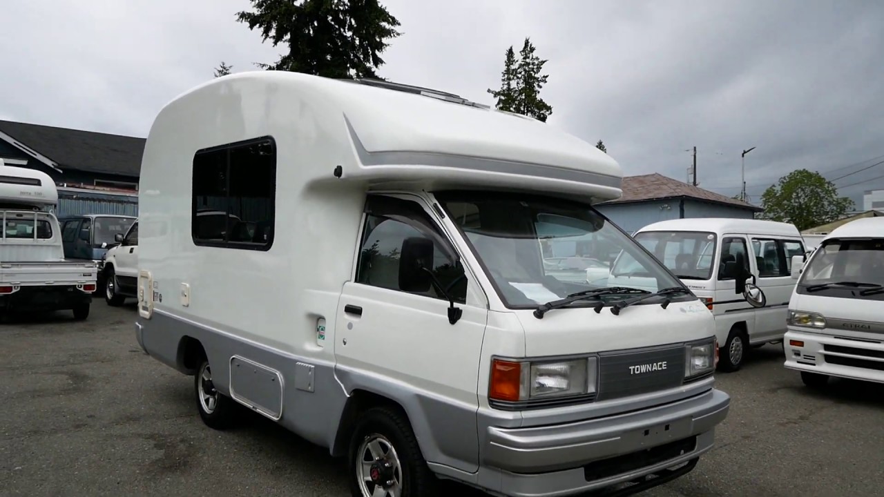 1992 Toyota Townace Camper 4WD Walkaround (English) - YouTube