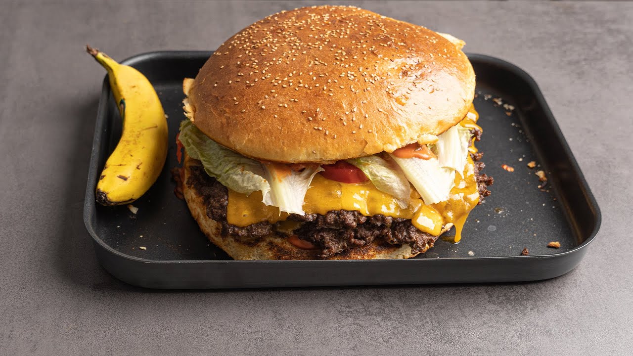 I Made a Huge 10-Pound Burger - YouTube