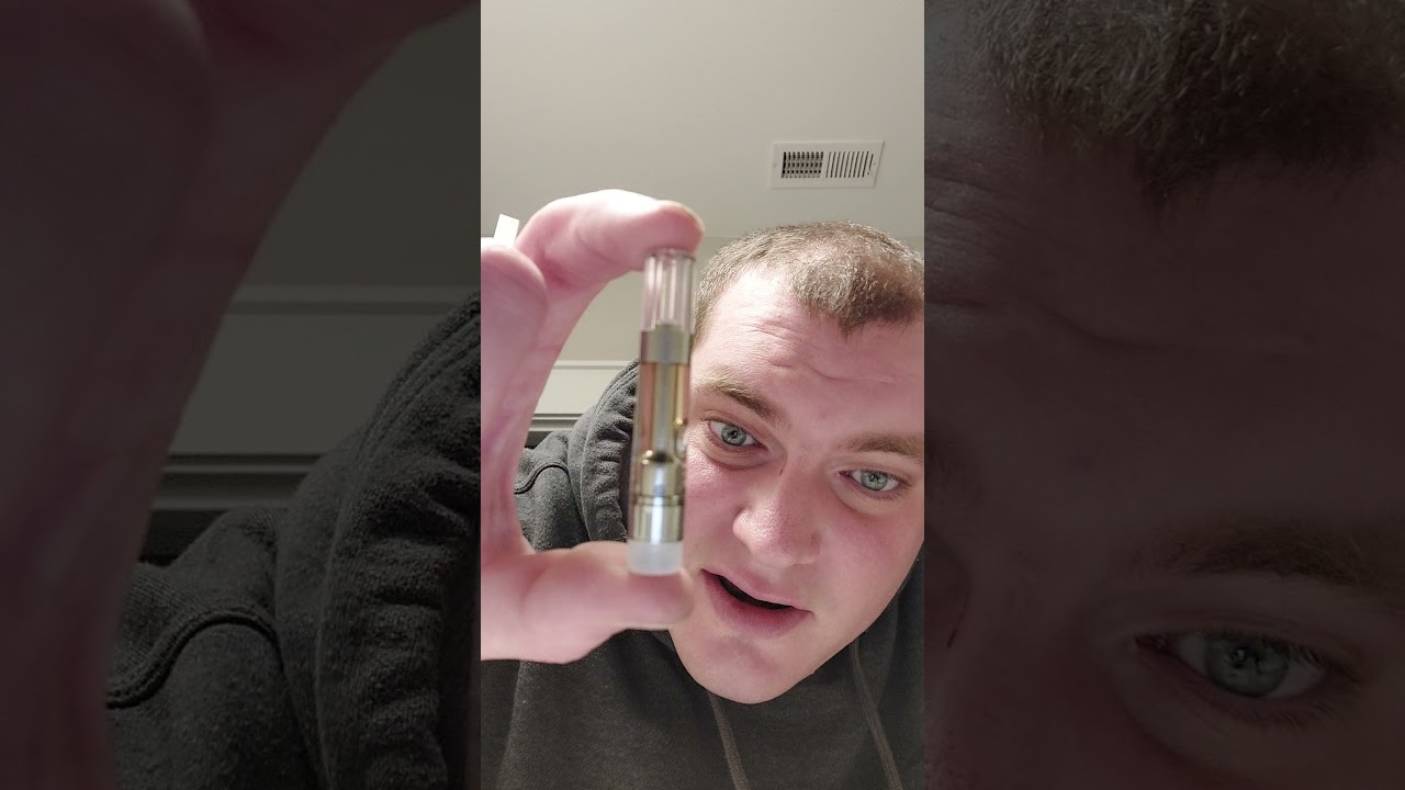 area 52 delta 8 review and it a banger lol - YouTube