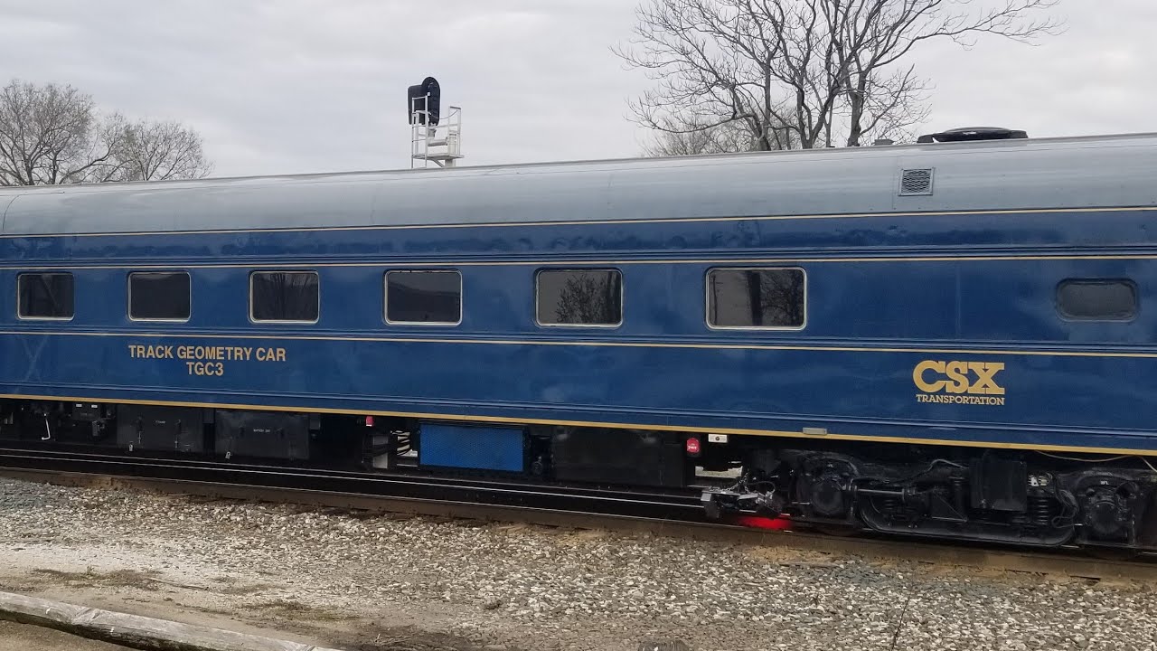 CSX 4285 Leads the CSX Geometry Train Eastbound through Terre Haute, IN! - YouTube