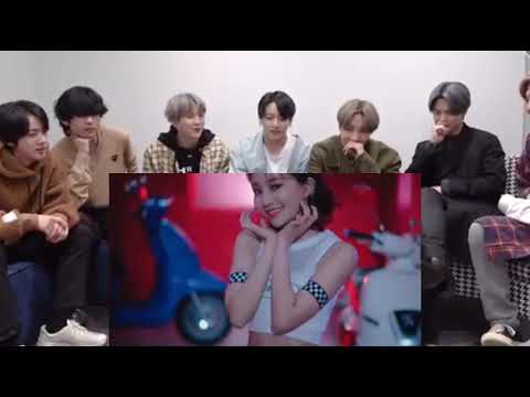 BTS reaction ( MOMOLAND) (모모랜드) I m so hot MV✨❤️❤️