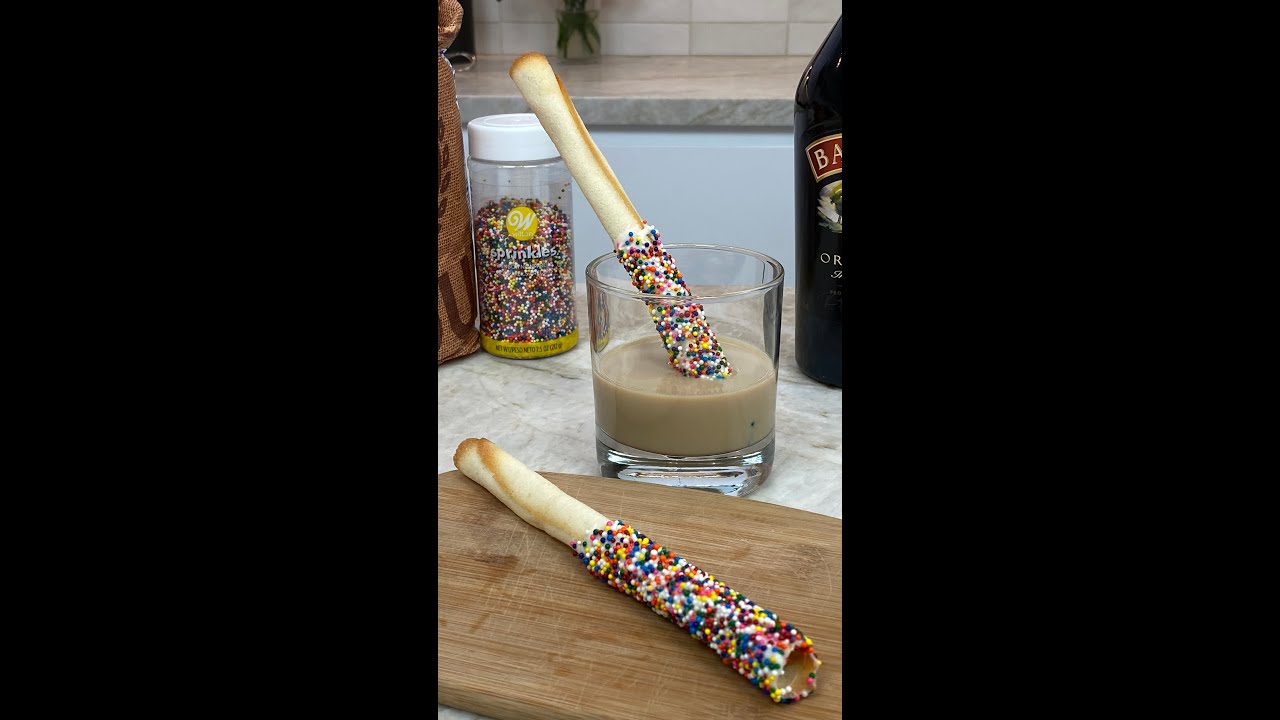 DIY Cookie straw - YouTube