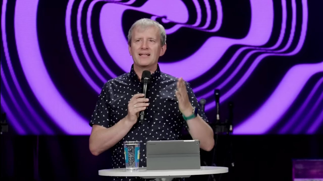 Radosť zo služby - Peter Minárik - YouTube