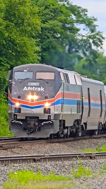 Amtrak #130 leads the eastbound Pennsylvanian into Lewistown, PA (07/11/2024) #amtrak #heritage ...