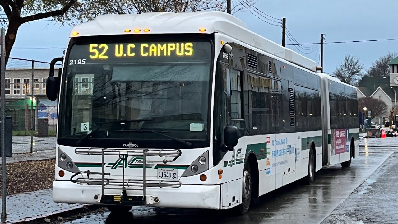 AC Transit: 2009 Van Hool AG300 60' #2195 on Route 52 UC Campus - YouTube