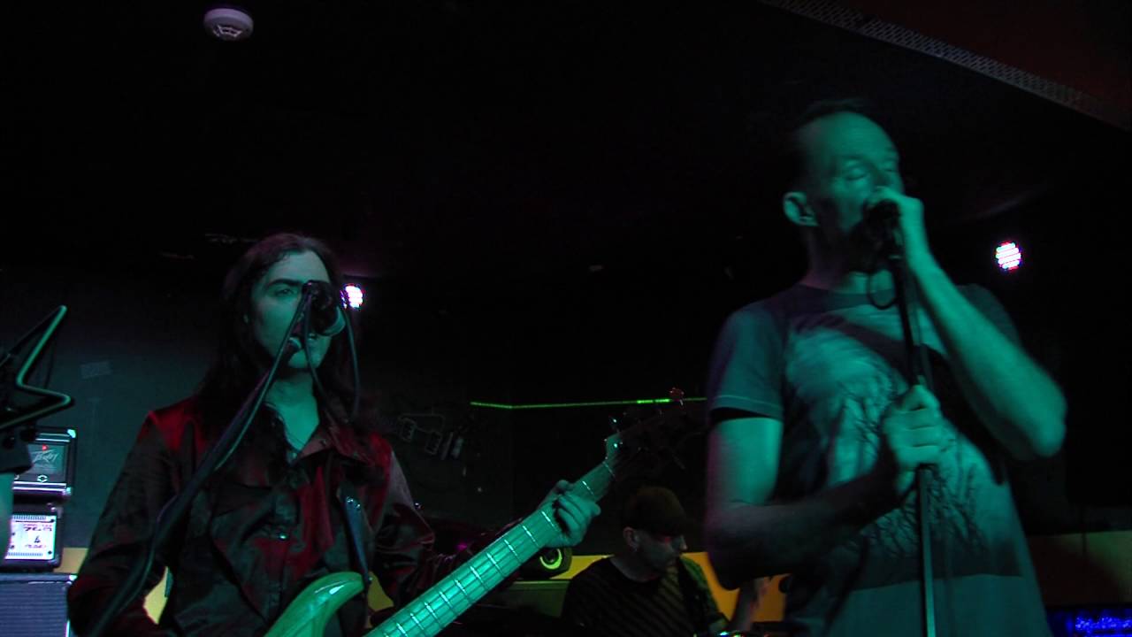 'Louis Cypher' performed LIVE - YouTube