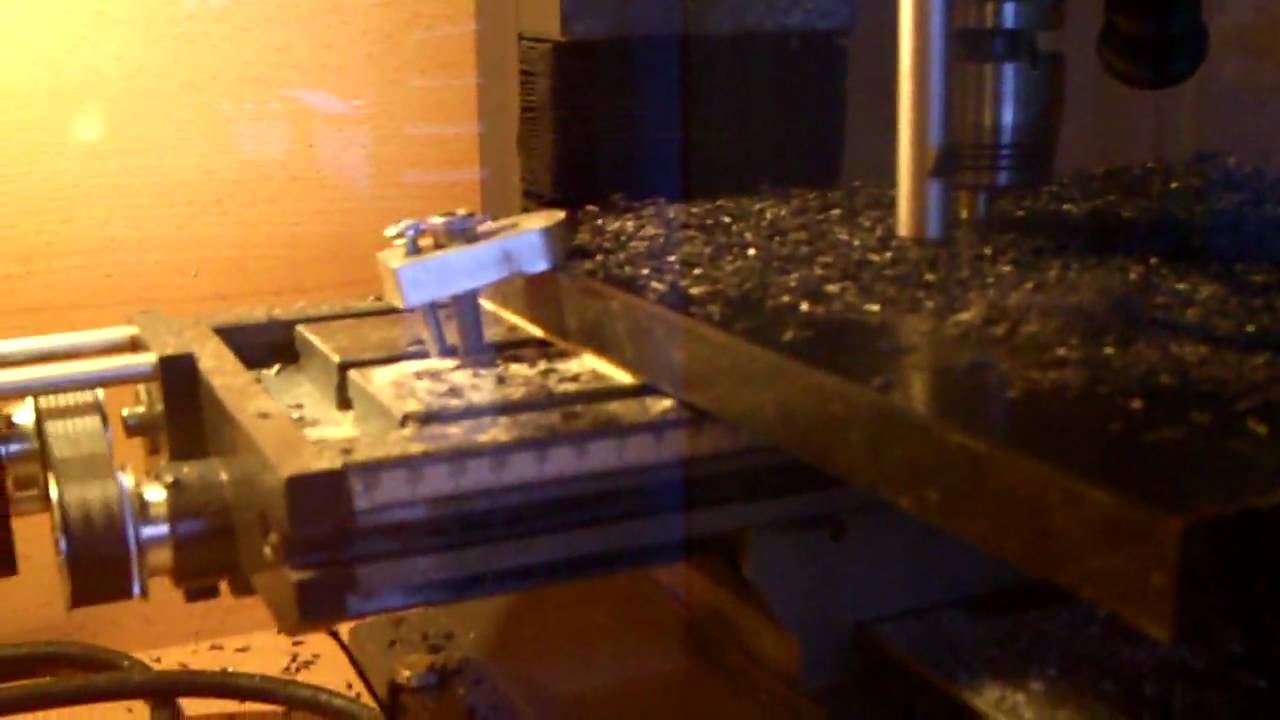 CNC Flott BFM2 Drehstrommotor BF20 - YouTube