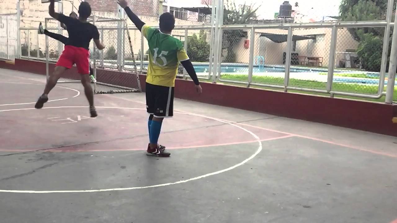 Lanzamiento extremo zurdo handball!! - YouTube