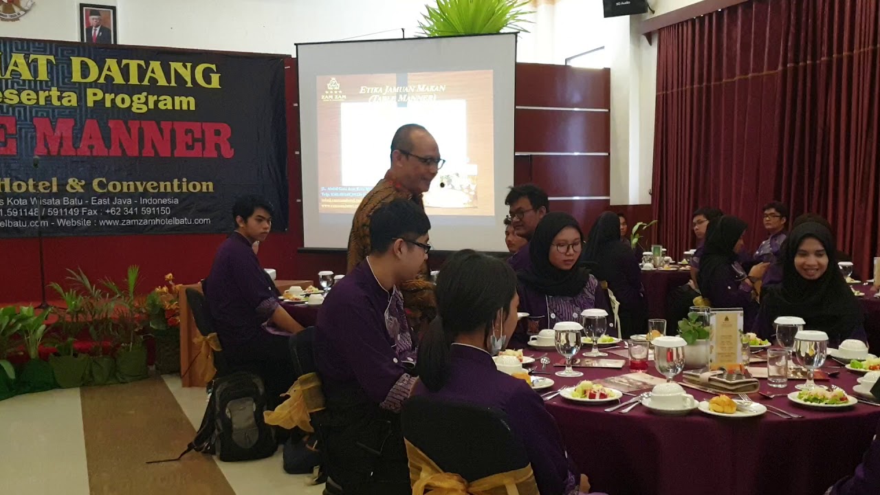 Presentation Table Manner Training - YouTube