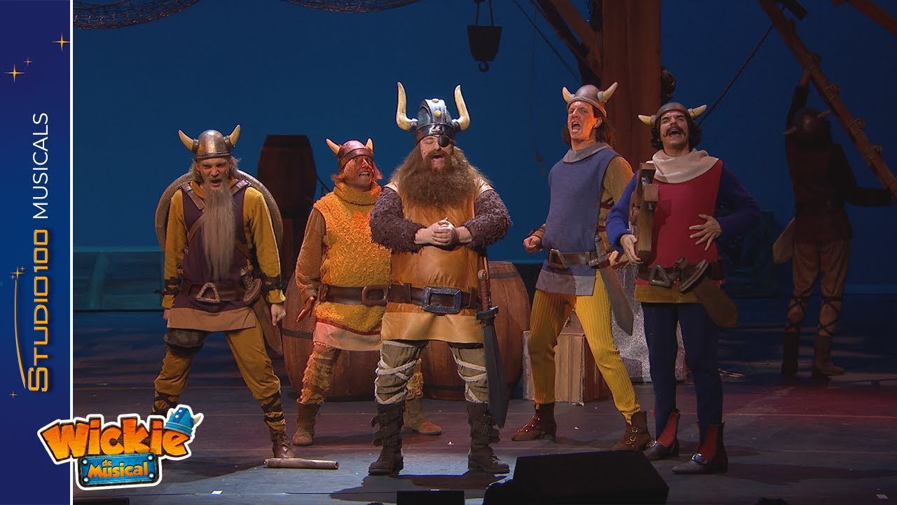 Vikings val aan - Wickie de Musical - YouTube