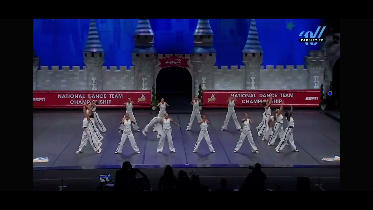 Redsteppers 2024-25 10th grade Hip hop - YouTube