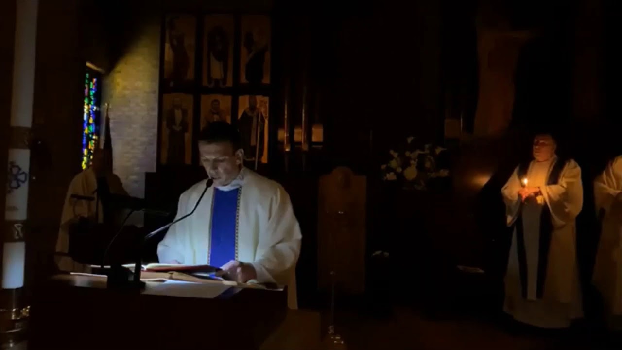 The Exsultet: The Proclamation of Easter - YouTube