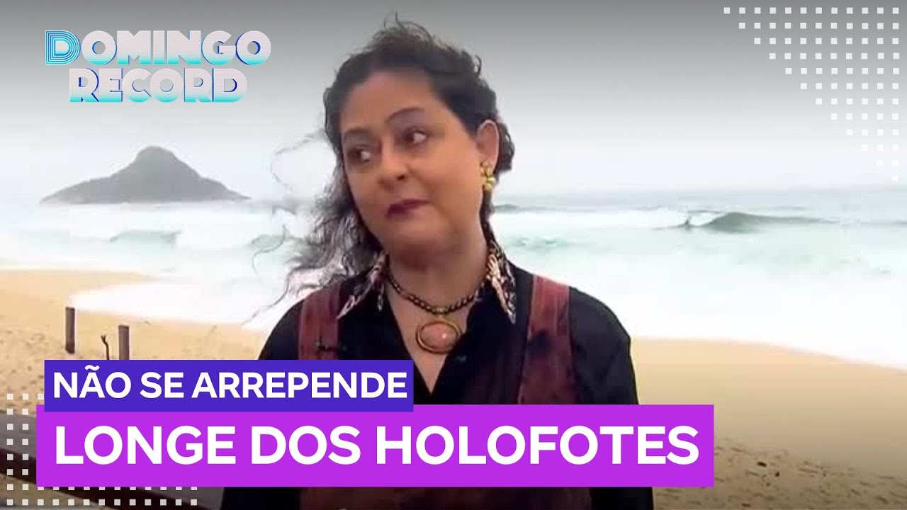 Simone Carvalho comenta carreira como atriz e dá detalhes sobre ...