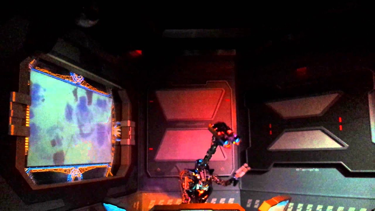G2-4T screening passengers on Star Tours - YouTube