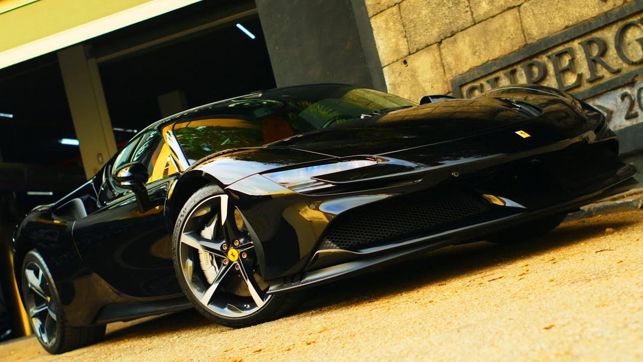 SUPER GARAGE | Cinematic Showroom (Ferrari SF90 Stradale) - YouTube