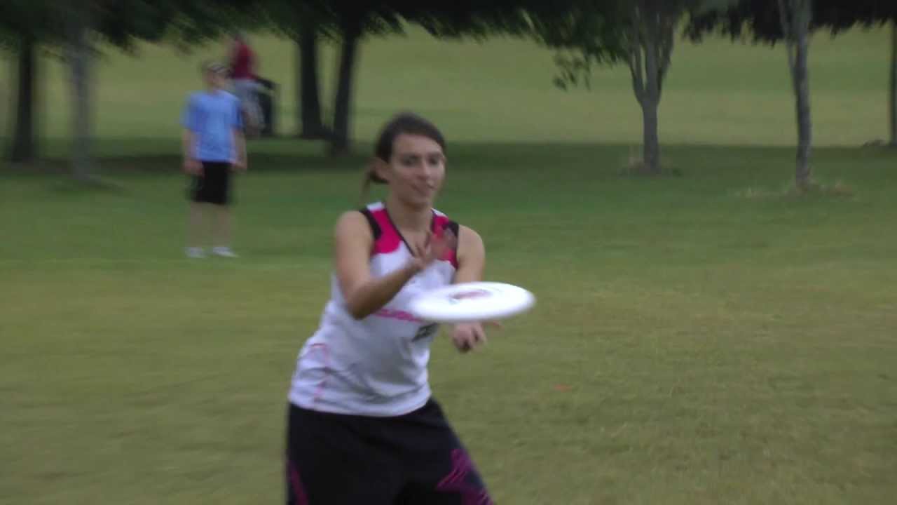 Ultimate frisbee basics: Catching - YouTube