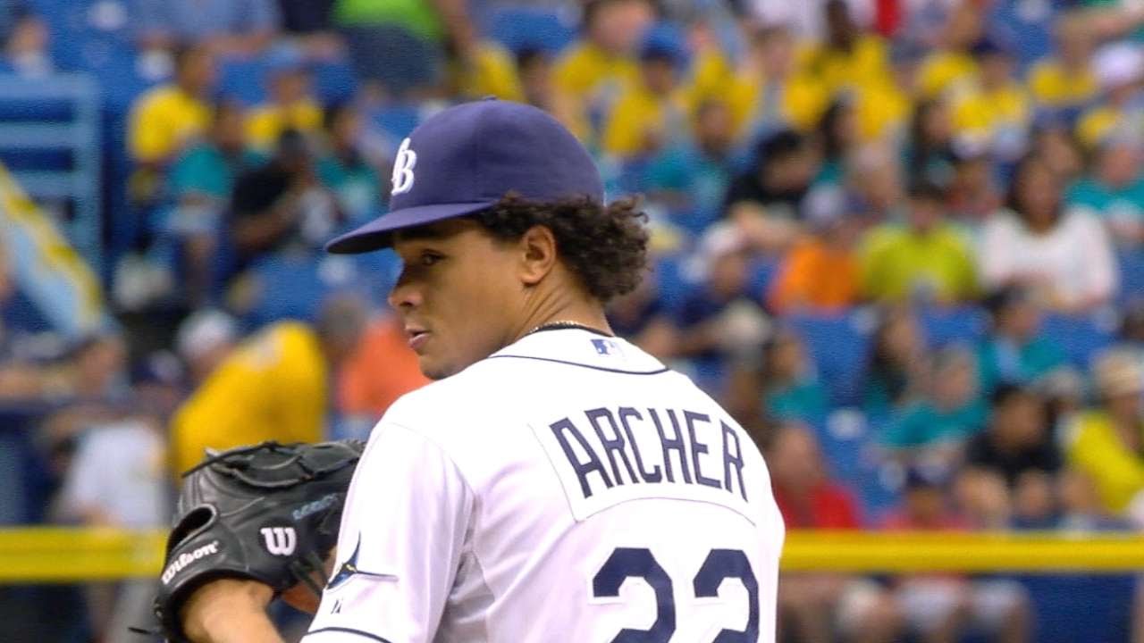 DET@TB: Archer fans 11, takes perfect game into 7th - YouTube
