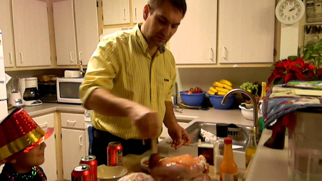 Pavo Navideño,pollo borracho,violado,cena navideña,parte 1 - YouTube