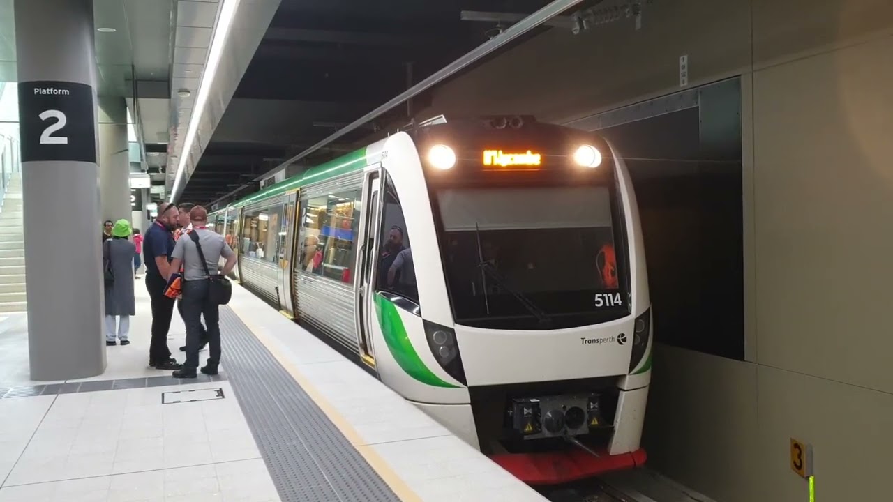 Transperth B-series 114 departs Airport Central - YouTube