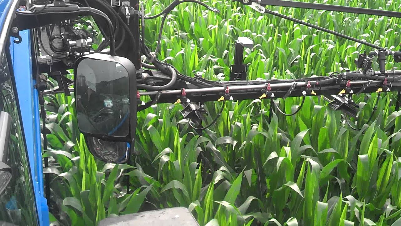2015 Side Dressing Front Boom Sprayer - YouTube