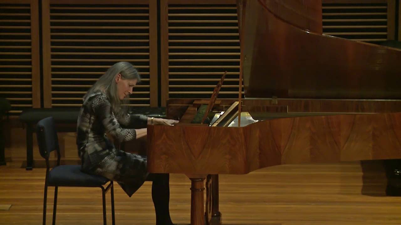 Stephanie McCallum - Alchetron, The Free Social Encyclopedia